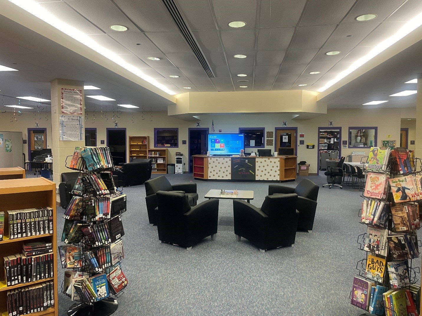 Library - Benton Middle School